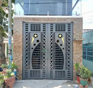 Tổng Hợp 50 Mẫu Cửa Cổng Sắt 2 Cánh Mới Nhất Đẹp Không Ngờ